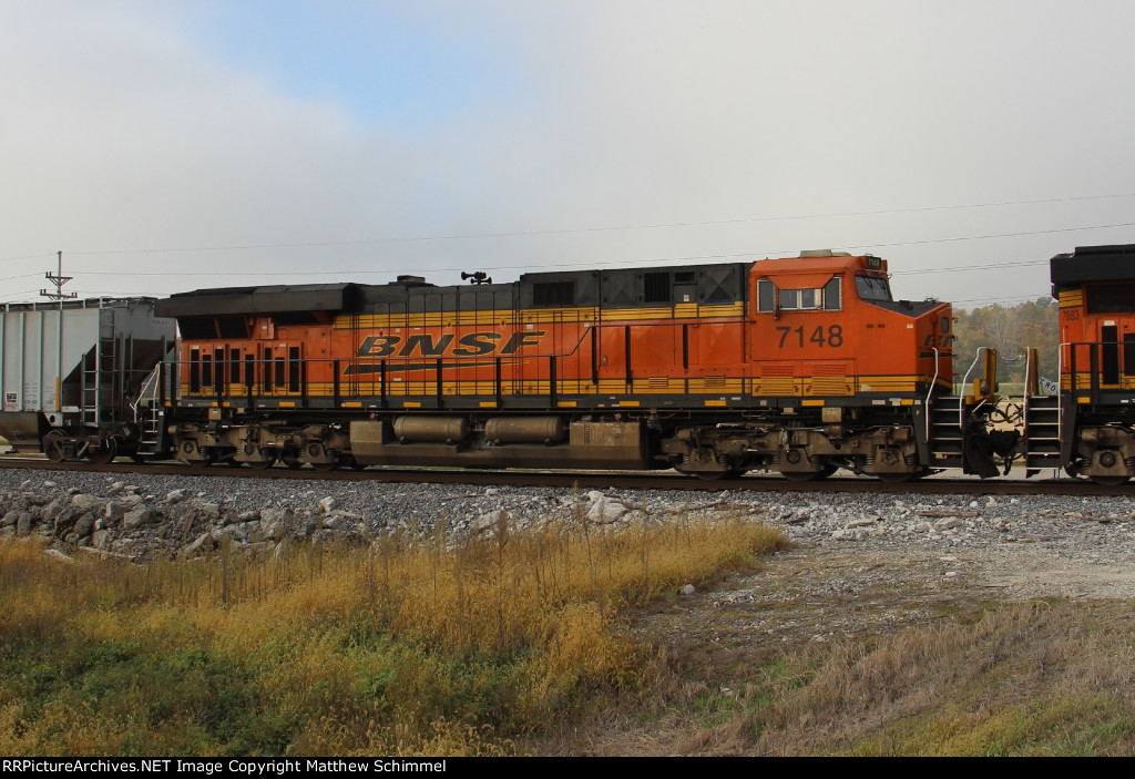 BNSF 7148